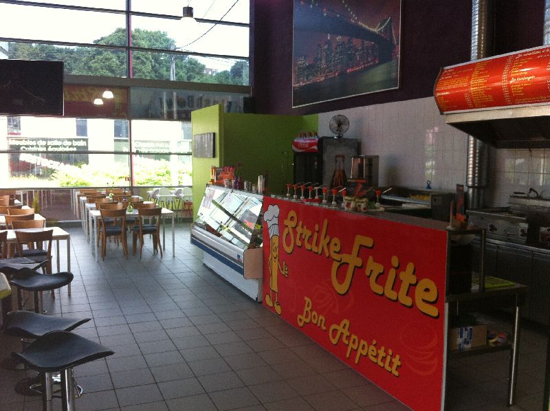 Le Strike frite à Charleroi - informations et avis | Les-Friteries